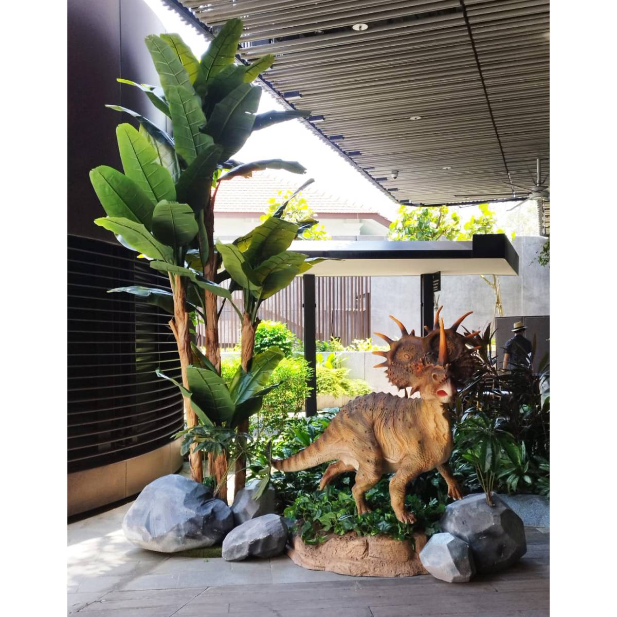 Styracosaurus Statue - Rent jurassic park props and dinosaur statues