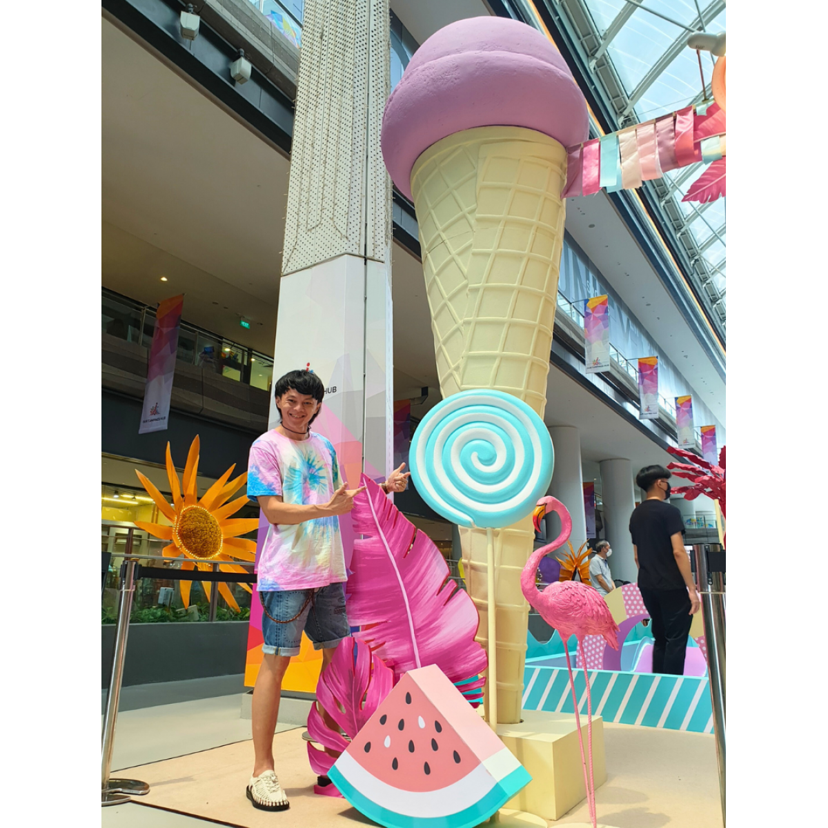Giant Ice Cream - SG Largest oversized ice cream prop & Desserts Rental