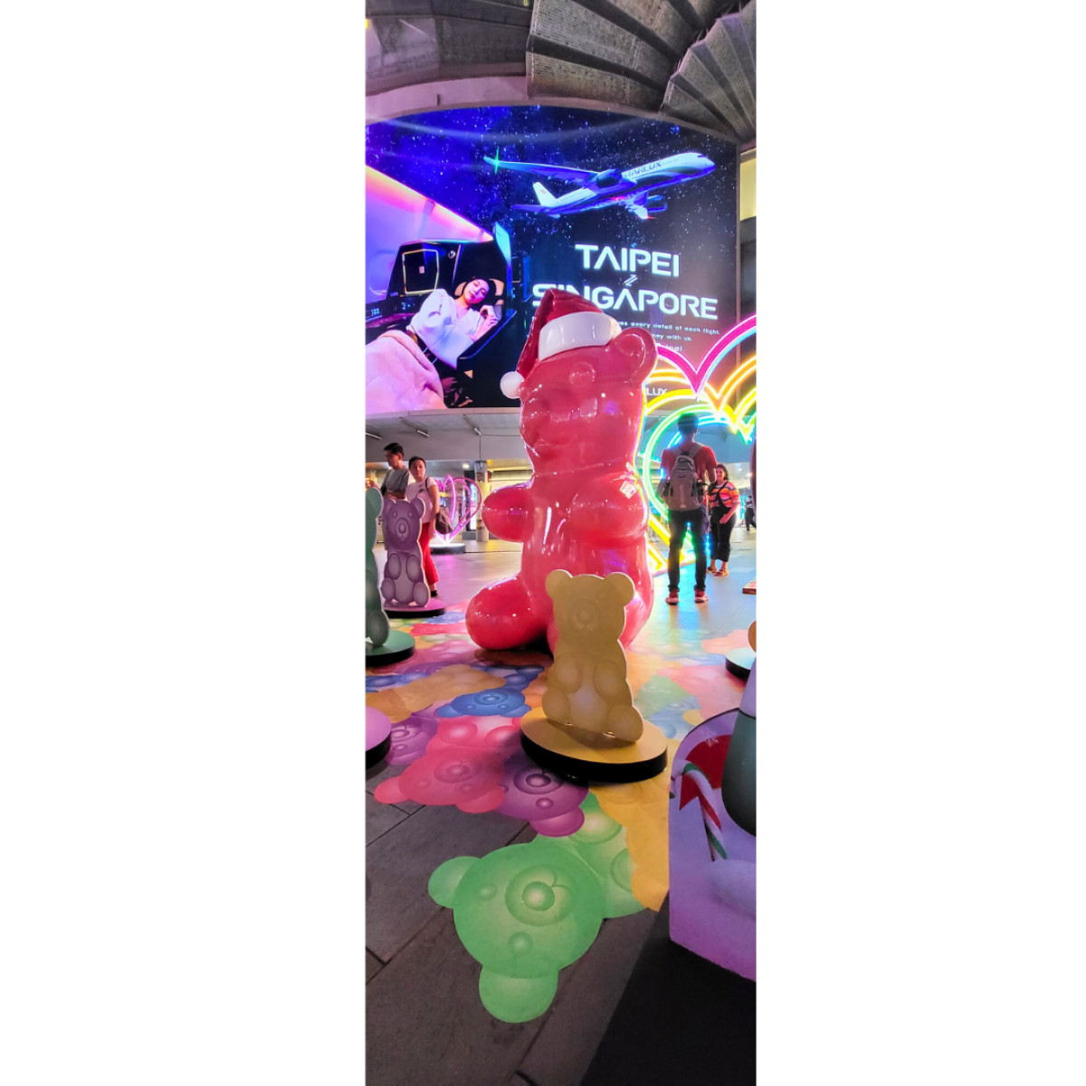 Giant Gummy Bear - Largest Oversized Candy Prop and Sweet Decor Rental ...