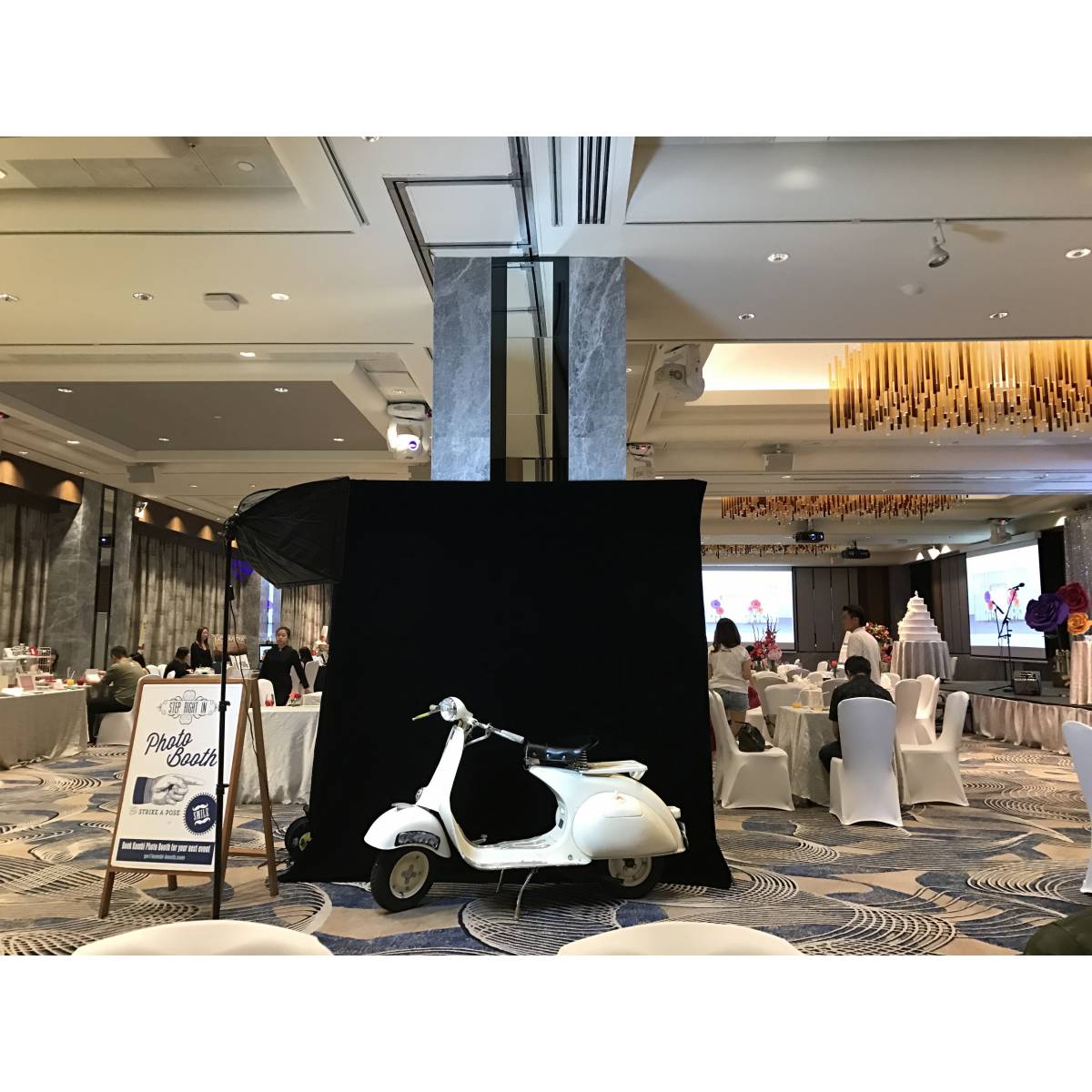 White Vespa - SG's Largest Online Vintage Bike Rental Platform